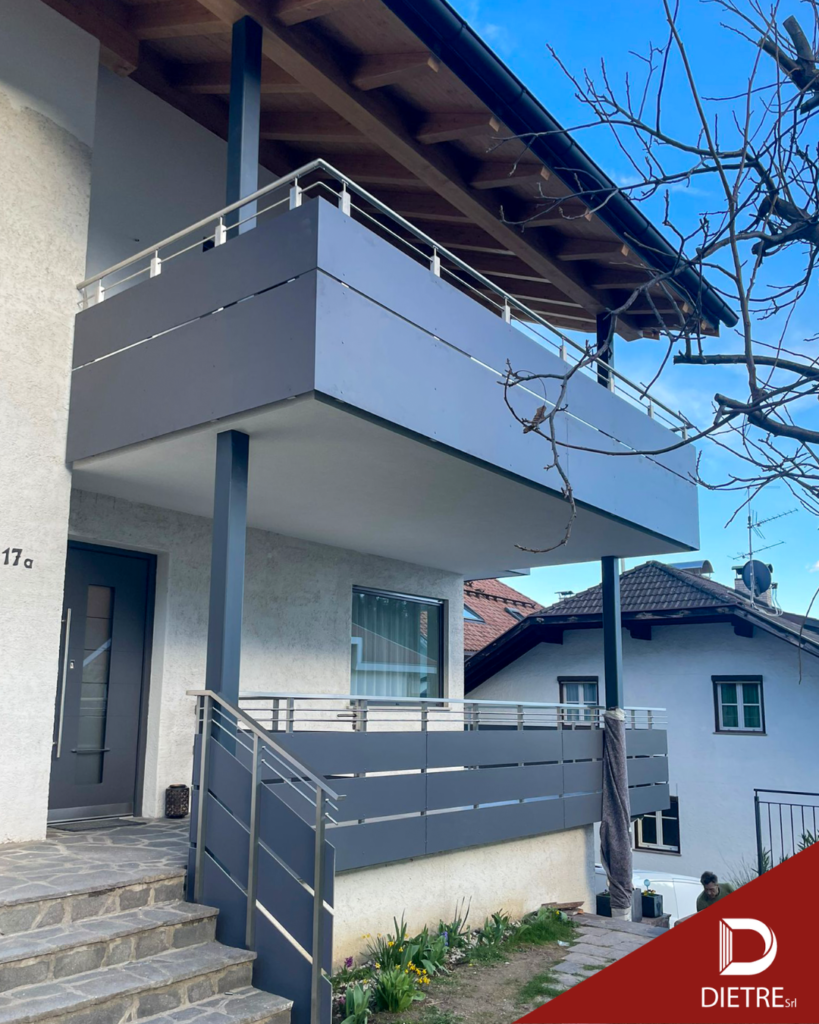 Bolzano | Pali in acciaio inox e pannelli frontali in HPL | Dietre Srl